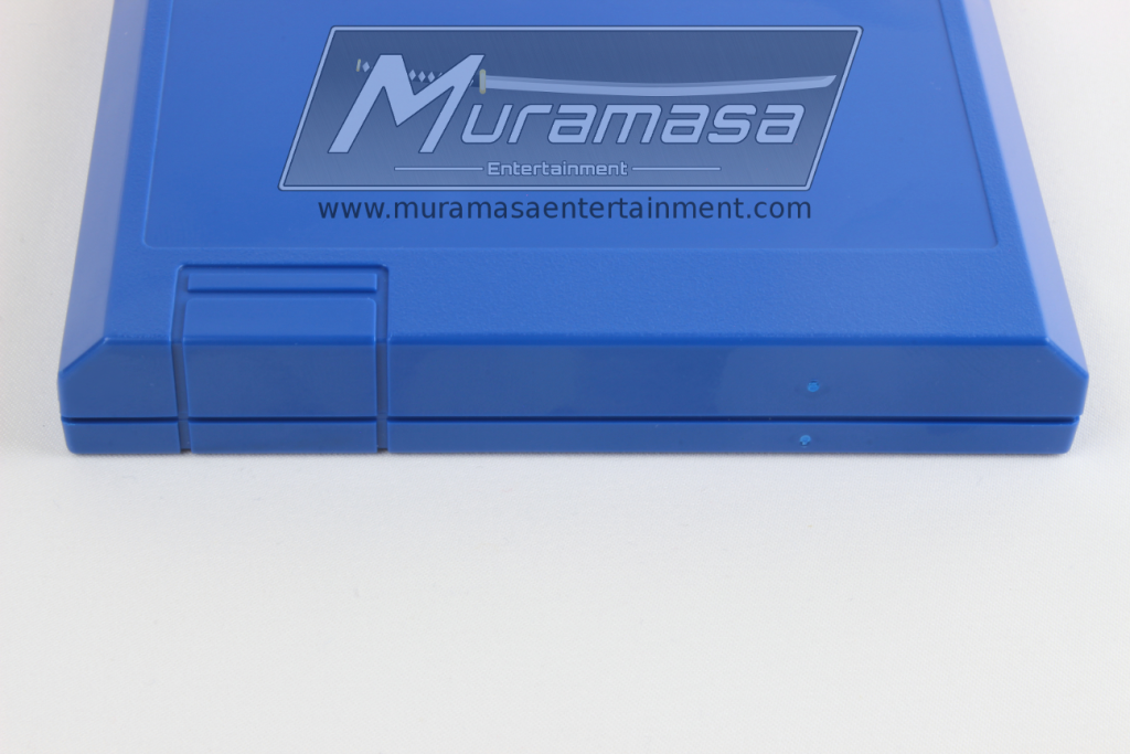 Famicom Cartridge Shell – Robot Blue – Muramasa Entertainment