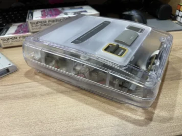 Super Famicom Replacement Case – Crystal Clear – Muramasa Entertainment
